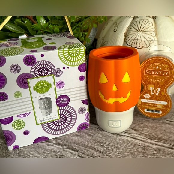 Scentsy | Accents | Scentsy Jack O Lantern Diffuser Plug In Set | Poshmark